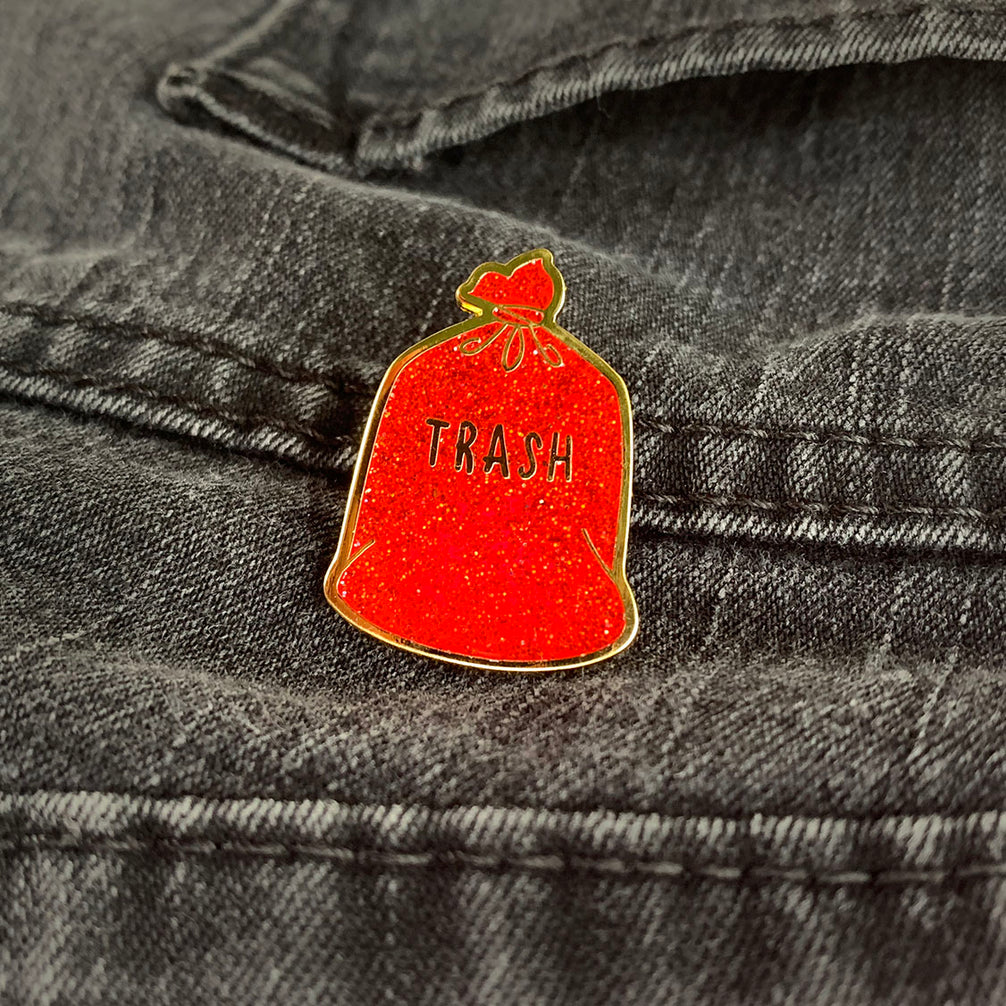 Trash pin – GAYPIN'
